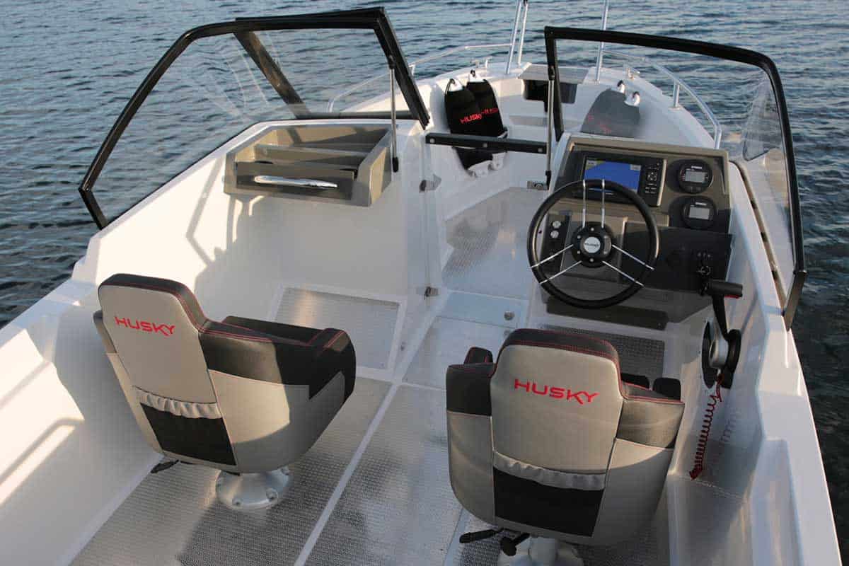 Finnmaster Husky R5 - Sjøberg Båt