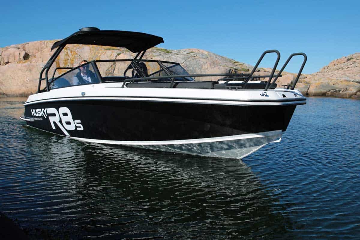 Finnmaster Husky R8s - Sjøberg Båt