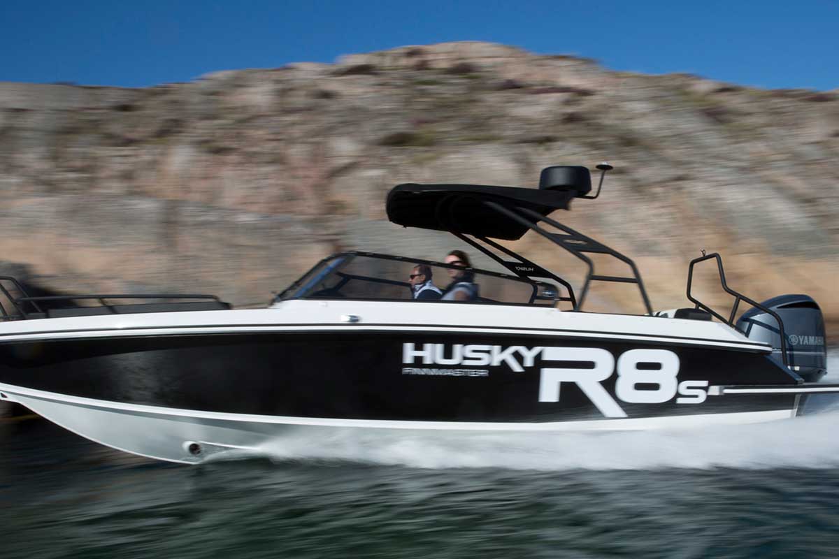 Finnmaster Husky R8s - Sjøberg Båt