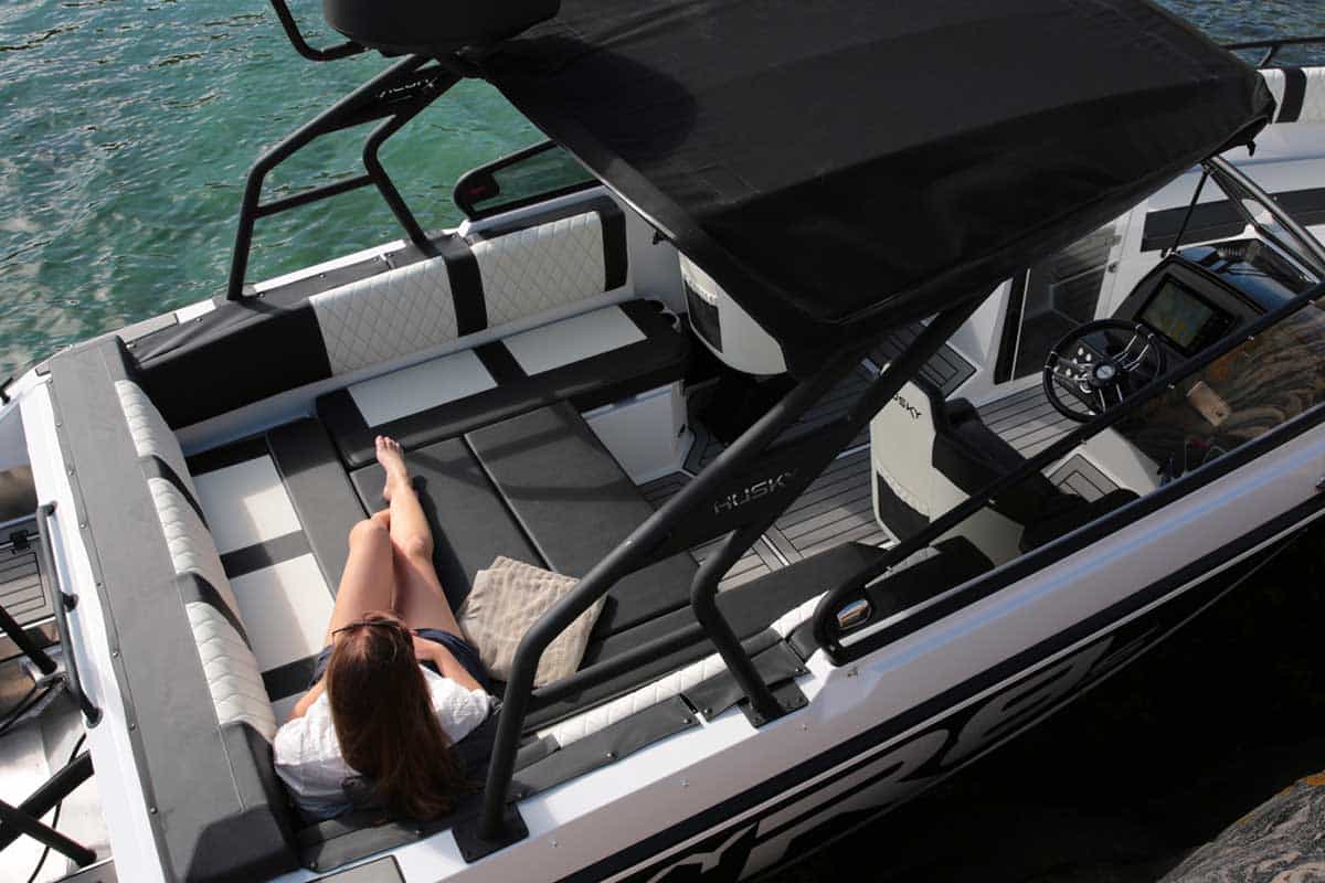 Finnmaster Husky R8s - Sjøberg Båt